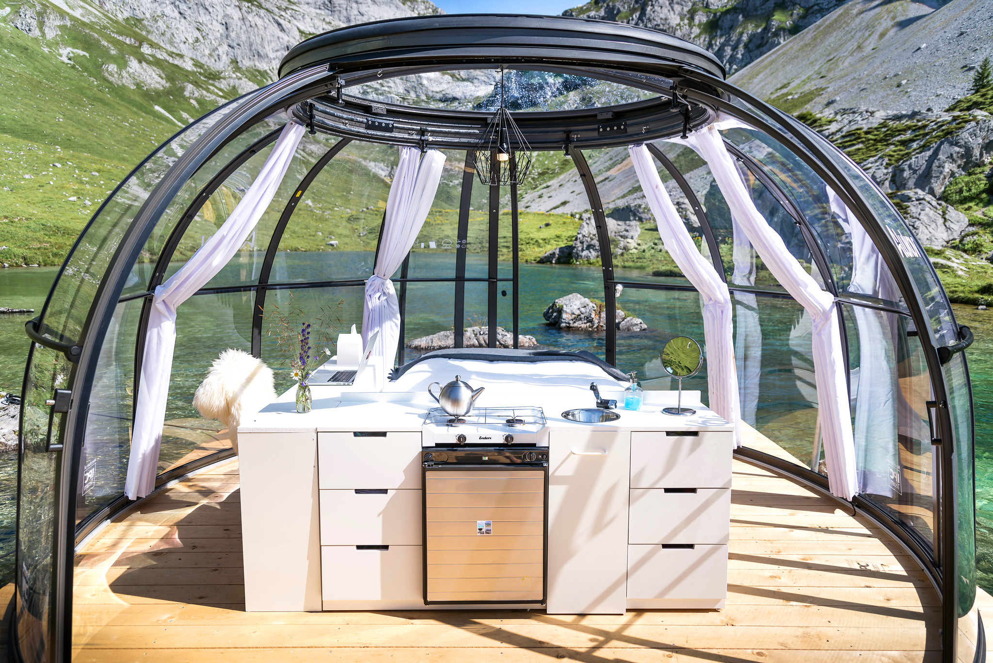 Spa enclosures | Comfort and protection for your spa | Alukov